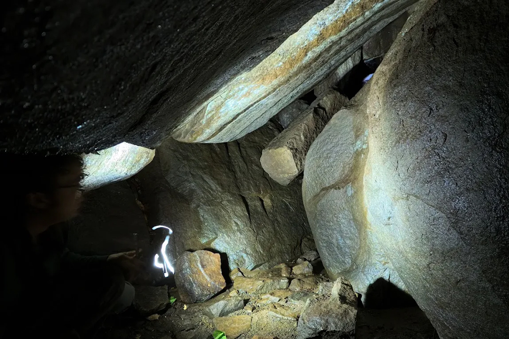 Explore the Mysterious Devil's Hole Boulder Caves